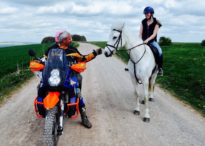 Safety first – understanding horse riders – Trail Riders Fellowship